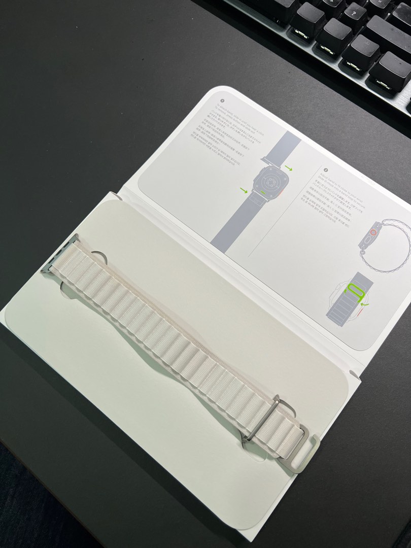 Apple Watch Ultra Alpine Loop Small Starlight (As good as new!), Mobile ...