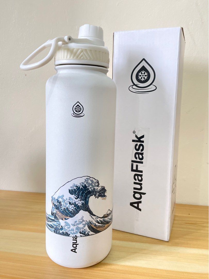 AQUAFLASK white 40oz with sticker original, Furniture & Home Living ...