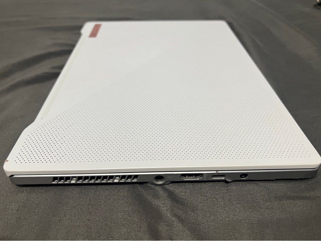 ASUS ROG Zephyrus G14 White Ryzen 9 5900HS 16GB DDR4 RTX 3060 1TB SSD ...