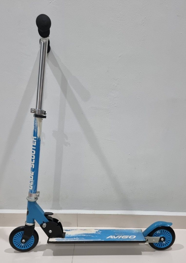 Avigo Folding Inline Scooter, Sports Equipment, Sports & Games, Skates ...