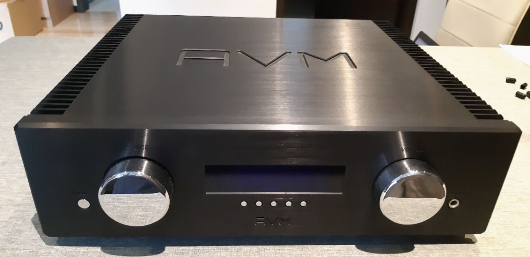 AVM OVATION A6.2 Master Edition (ME) integrated amplifier, Audio ...