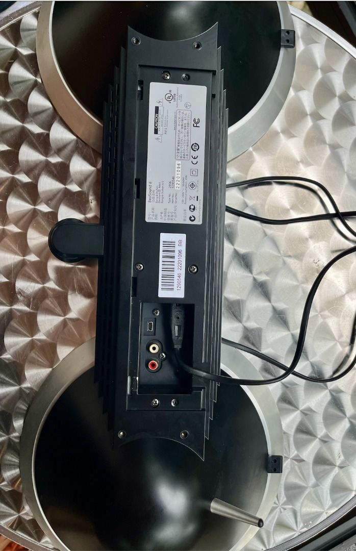 Bang & Olufsen BeoSound 8 Amazing Sound Quality w/ Original Box , Audio ...