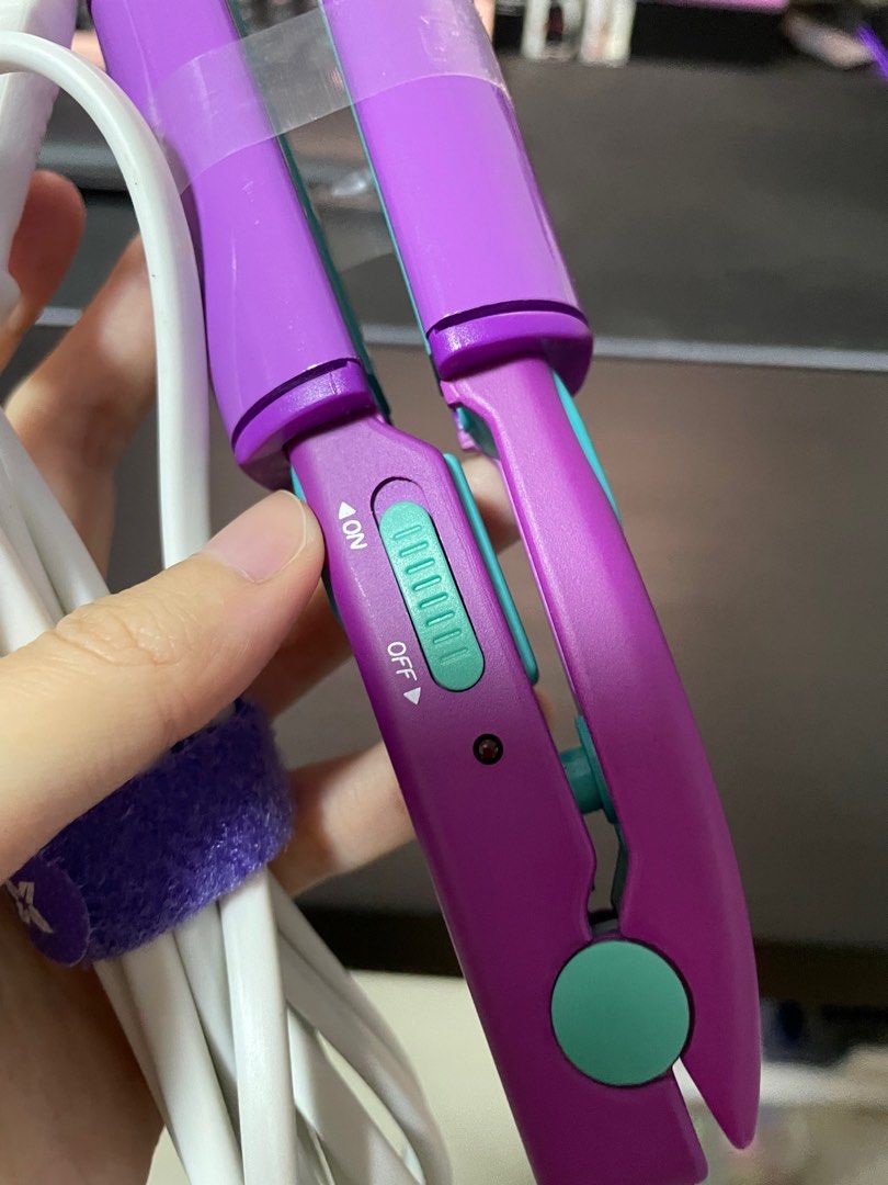 Brand New Unix Hair Straightener, Beauty & Personal Care, Hair on Carousell