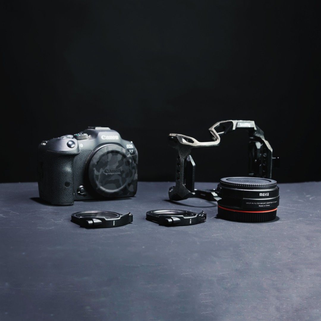 Canon Eos R7 + accessories, Photography, Cameras on Carousell