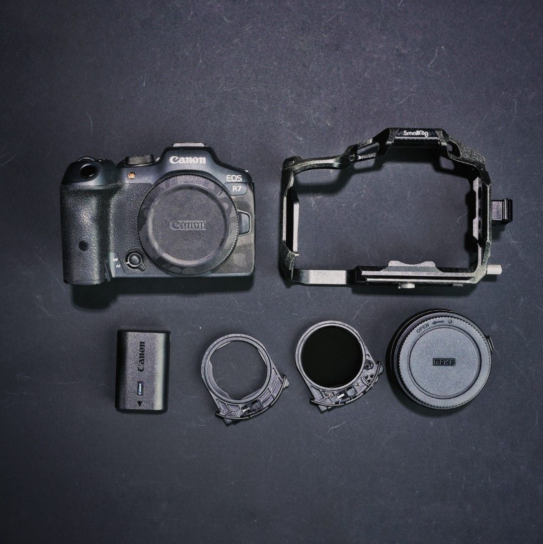 Canon Eos R7 + accessories, Photography, Cameras on Carousell