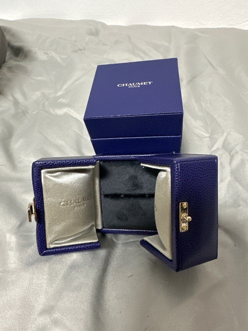 Chaumet paper bag (authentic), Luxury, Accessories on Carousell