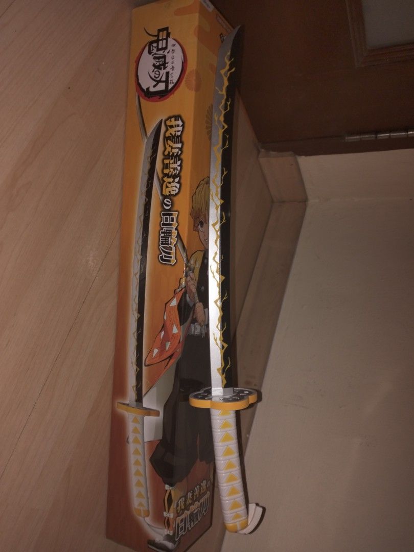 Demon Slayer - Zenitsu Sword by Furuyu, Hobbies & Toys, Memorabilia ...