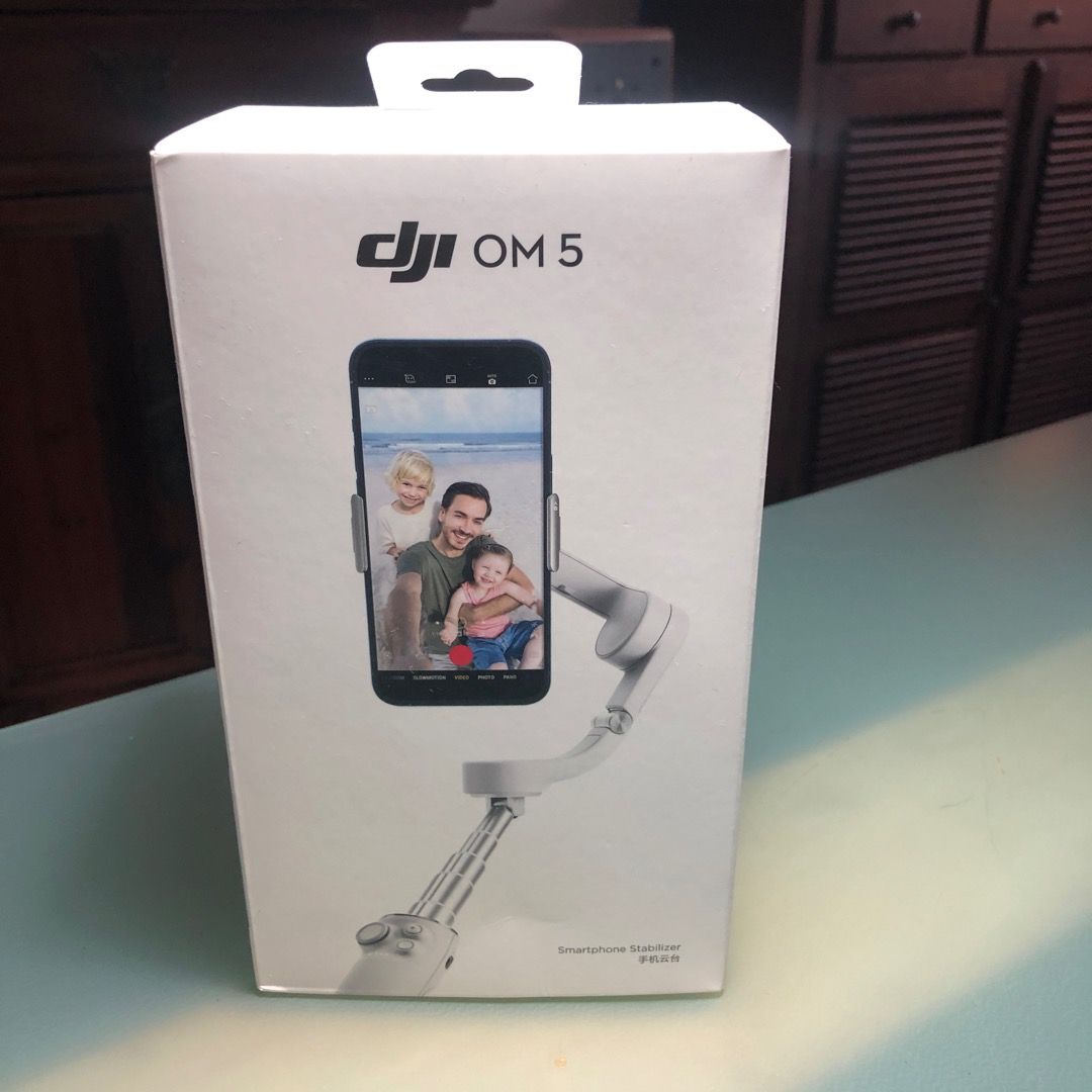 DJI OM5 Gimbal (GRAY)., Photography, Photography Accessories, Gimbals & Stabilisers on Carousell