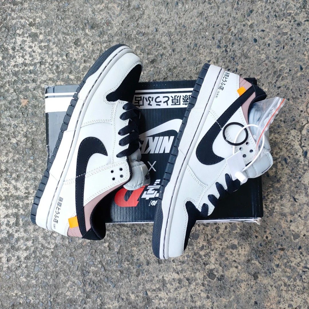 DUNK LOW INITIAL D' AE86, Men's Fashion, Footwear, Sneakers on Carousell