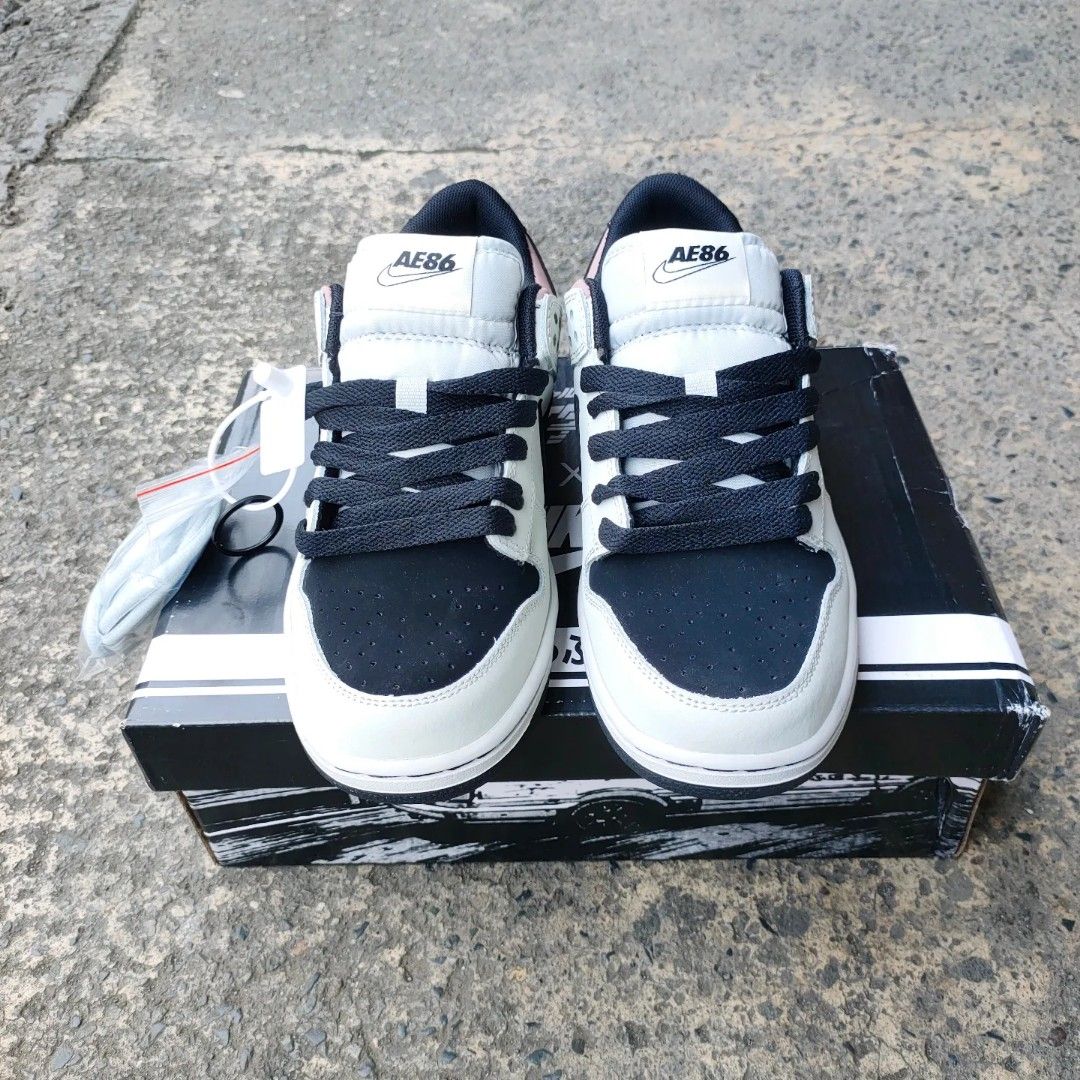 DUNK LOW INITIAL D' AE86, Men's Fashion, Footwear, Sneakers on Carousell