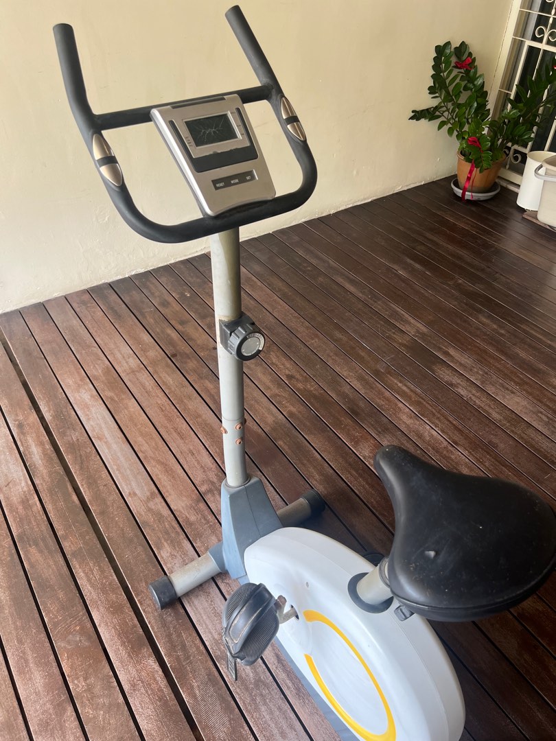 Exercise Bikes, Sports Equipment, Exercise & Fitness, Cardio & Fitness Machines on Carousell