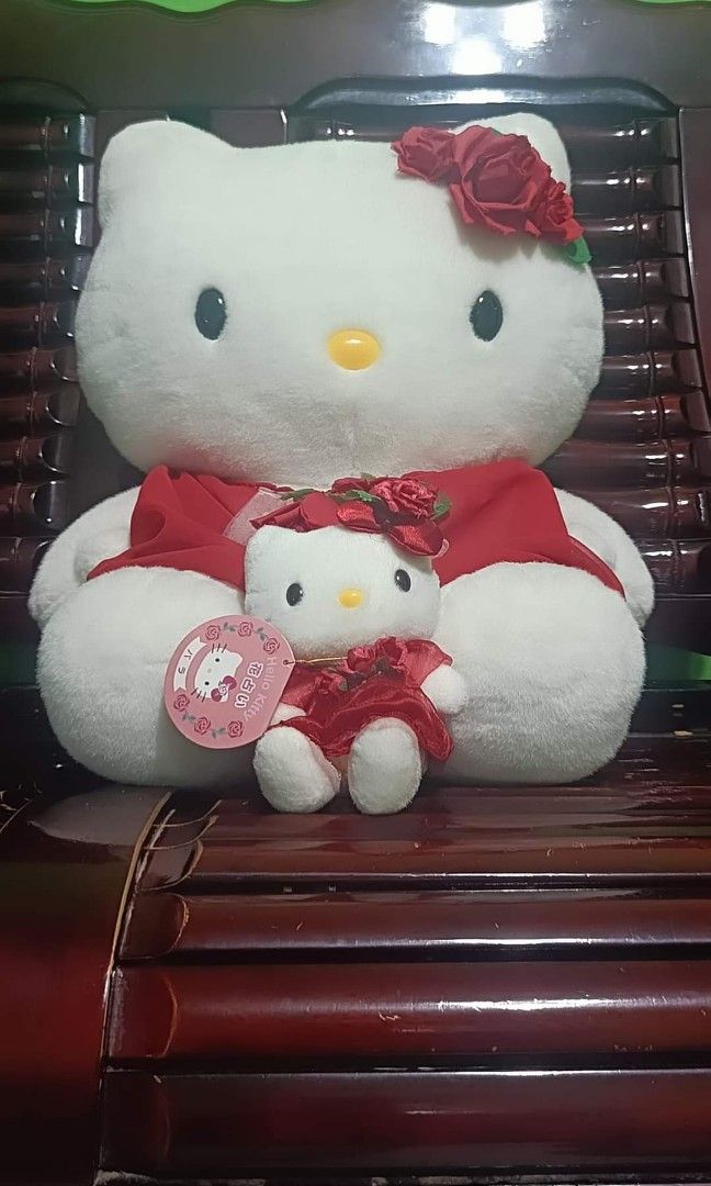 Hello Kitty Jumbo set, Hobbies & Toys, Toys & Games on Carousell