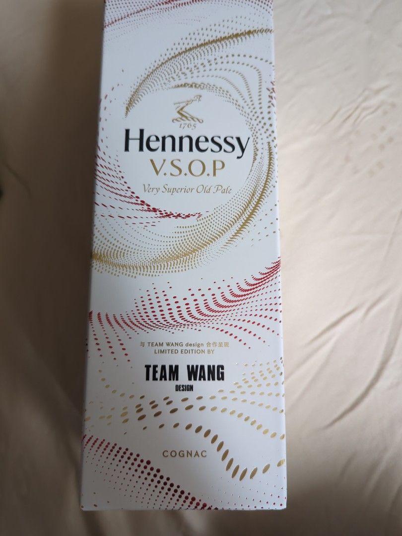 Hennessy VSOP Team Wang 70cl (Limited Edition), Food & Drinks, Beverages on Carousell