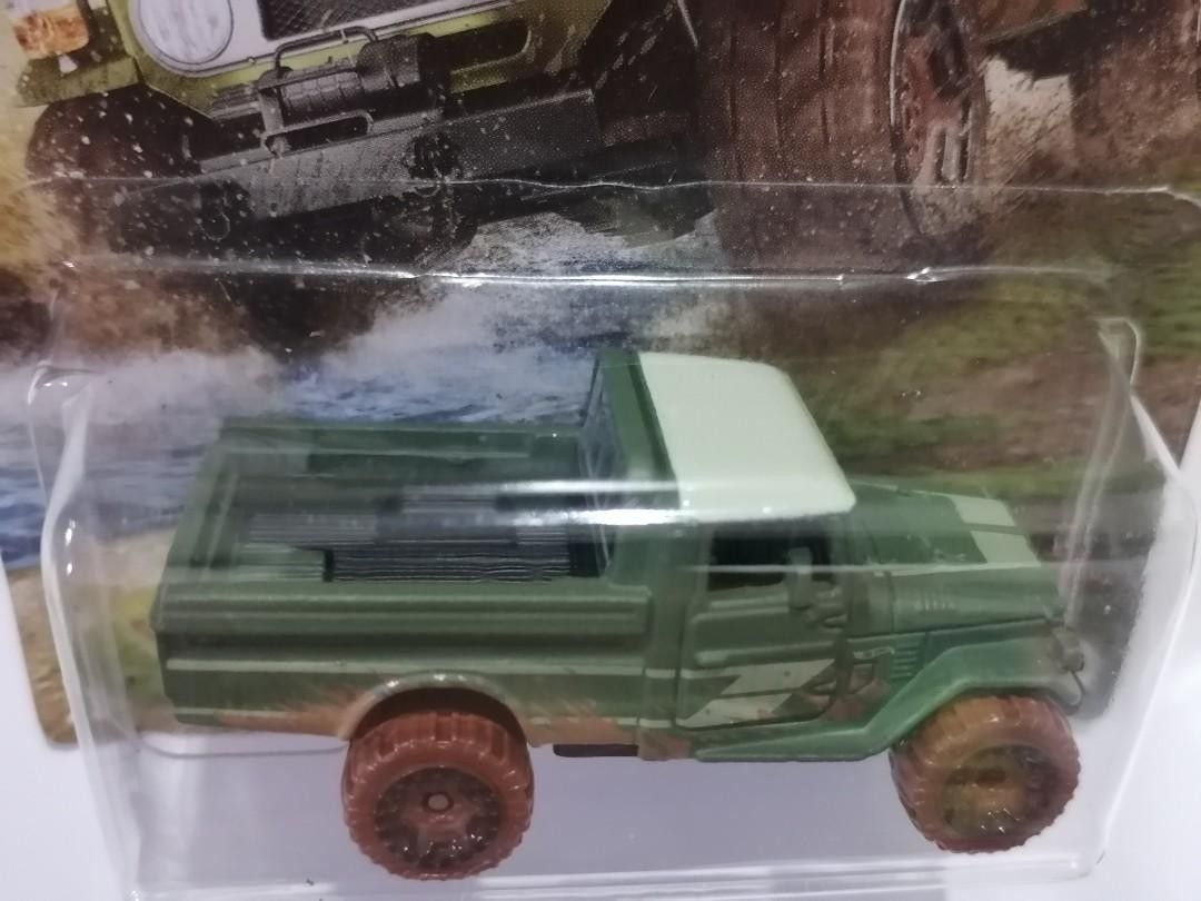Hot Wheels 2022 Mud Runners 2/5 Toyota Land Cruiser - Matte Olive ...