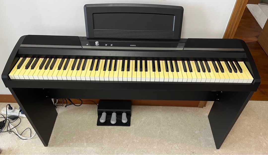 Korg SP-170DX digital piano, Hobbies & Toys, Music & Media, Musical ...