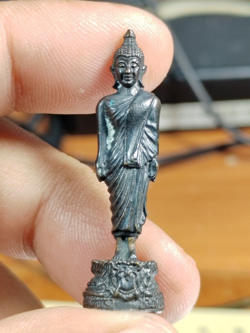 Lp Liew(龙婆柳）Roop Lor Phra Pang Per Lok(开路佛小金身） # Lp Liew#龙婆柳＃Lp Liu # ...