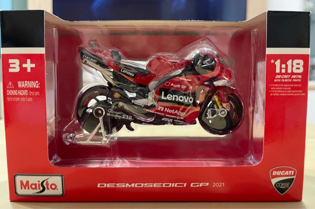 Maisto motorcycle 1/18 die cast metal with Plastic Parts Ducati 63 ...