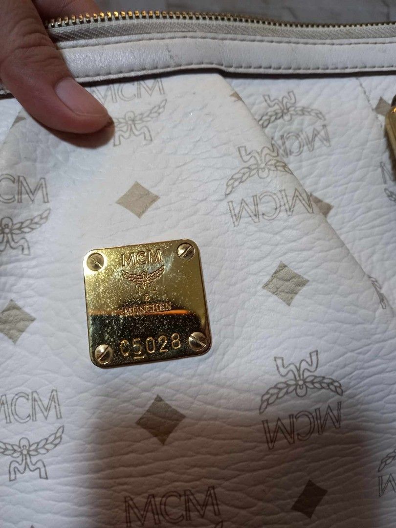 MCM Medium White, Luxury, Bags & Wallets on Carousell