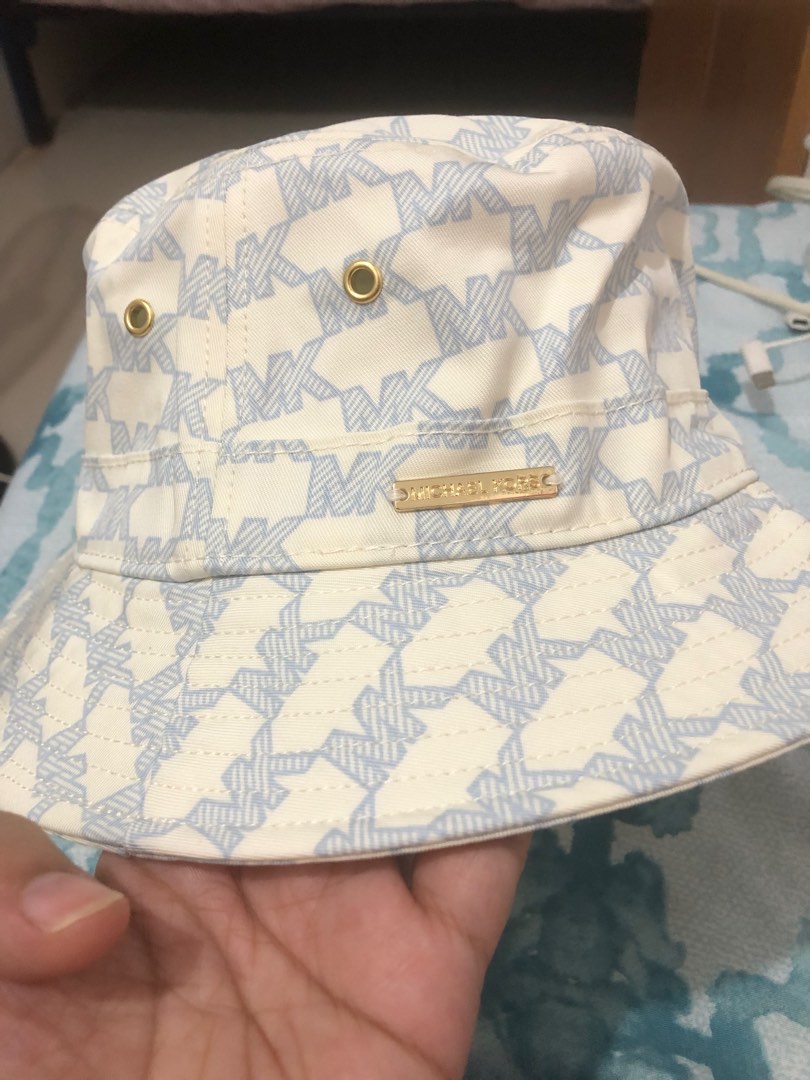 Michael Kors Bucket Hat, Women's Fashion, Watches & Accessories, Hats ...
