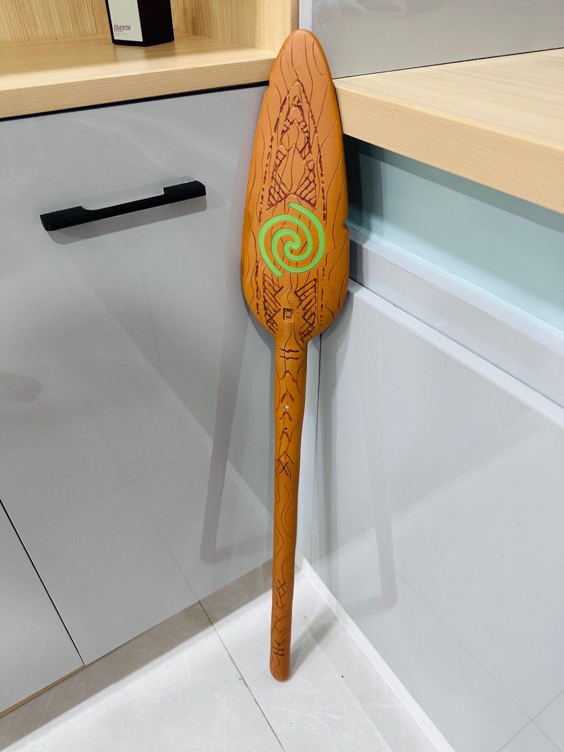 Moana oar, Babies & Kids, Babies & Kids Fashion on Carousell