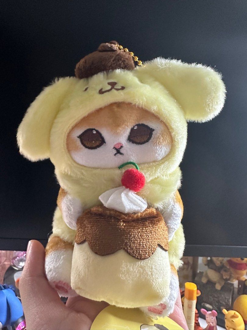 Mofusand x Hello Kitty / cinnamoroll 肉桂狗 掛飾, 興趣及遊戲, 玩具 & 遊戲類 - Carousell