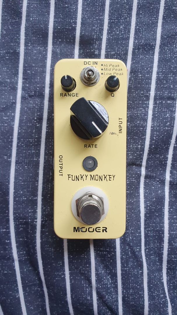 Mooer Funky Monkey pedal, Hobbies & Toys, Music & Media, Music ...