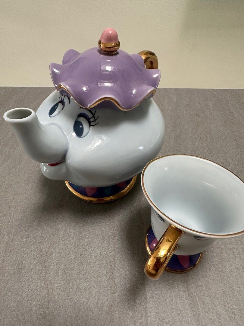 Mrs Potts and Chip tea set, Hobbies & Toys, Memorabilia & Collectibles ...