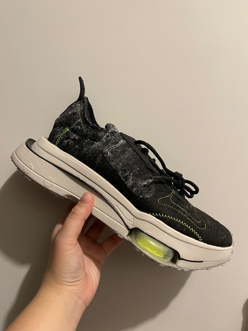 Nike Air Zoom Type Recycled Felt US8, 男裝, 鞋, 波鞋 - Carousell
