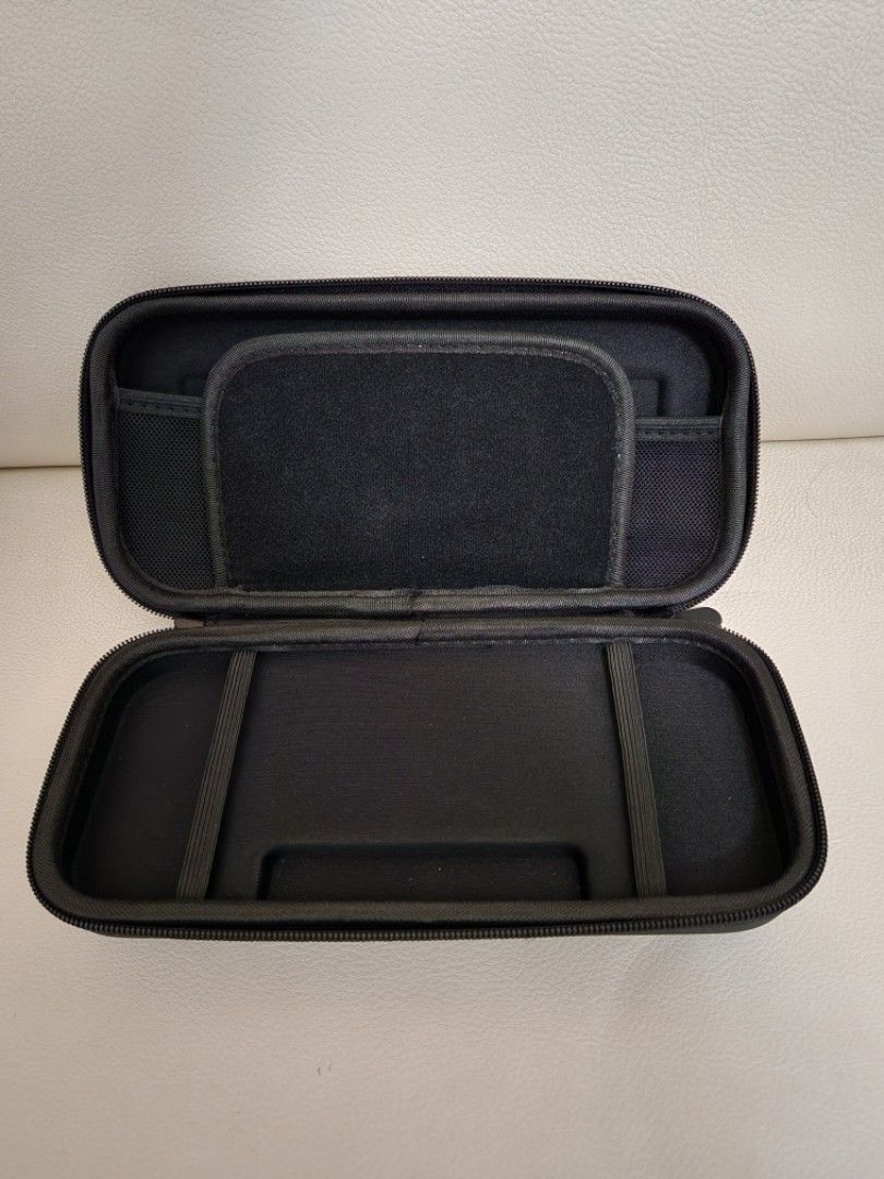 Nintendo Switch 4 Player Bundle, Video Gaming, Video Game Consoles ...