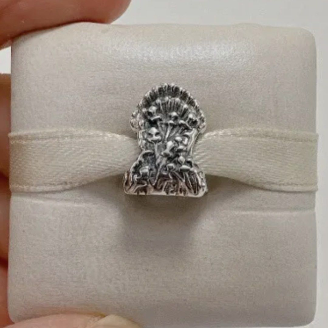 Pandora Game of Thrones collection, Men's Fashion, Watches ...