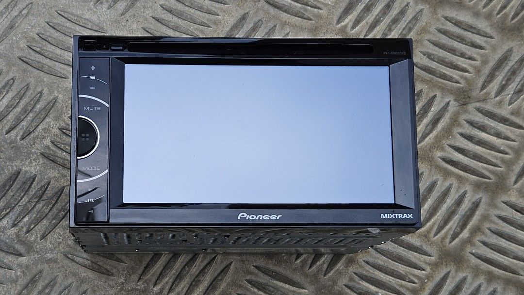 Pioneer Double Din Head Unit DVD radio with Bluetooth Support and Free ...
