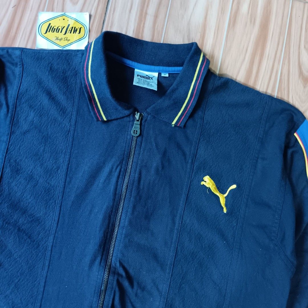 Puma Rugby Embroiled Logo, Fesyen Pria, Pakaian , Baju Luaran di Carousell