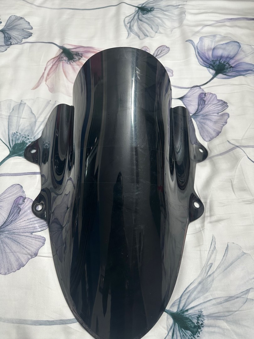 R15 V3 Bubble Windshield, Motorcycles, Motorcycle Accessories on Carousell