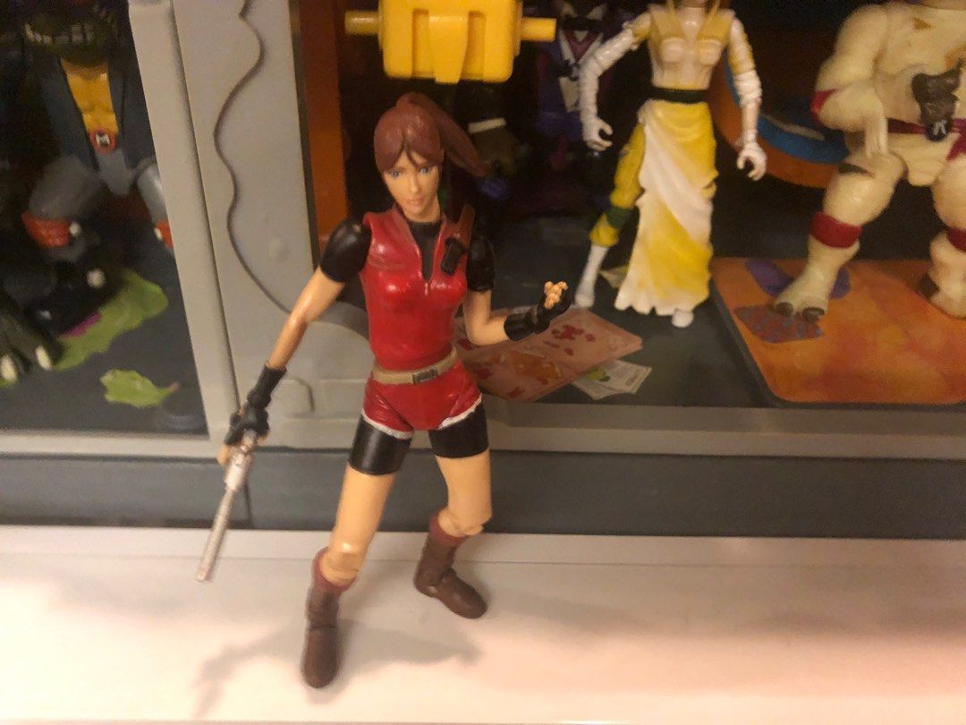 Resident evil toybiz figure, Hobbies & Toys, Toys & Games on Carousell