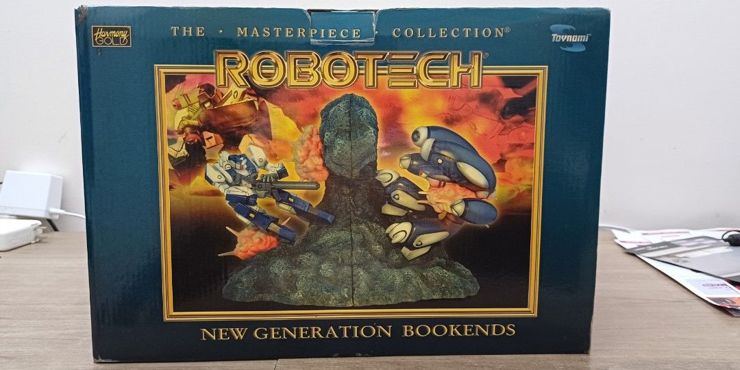 Robotech New Generation Bookends by Toynami, Hobbies & Toys, Toys ...