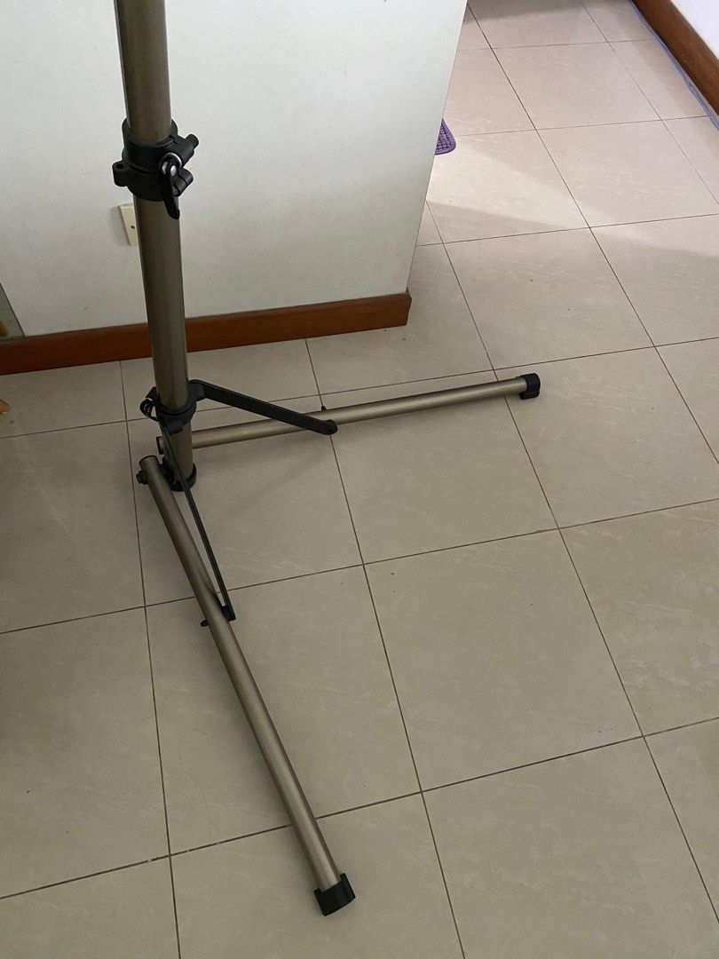 Roces Bike Repair Stand, Sports Equipment, Bicycles & Parts, Parts ...