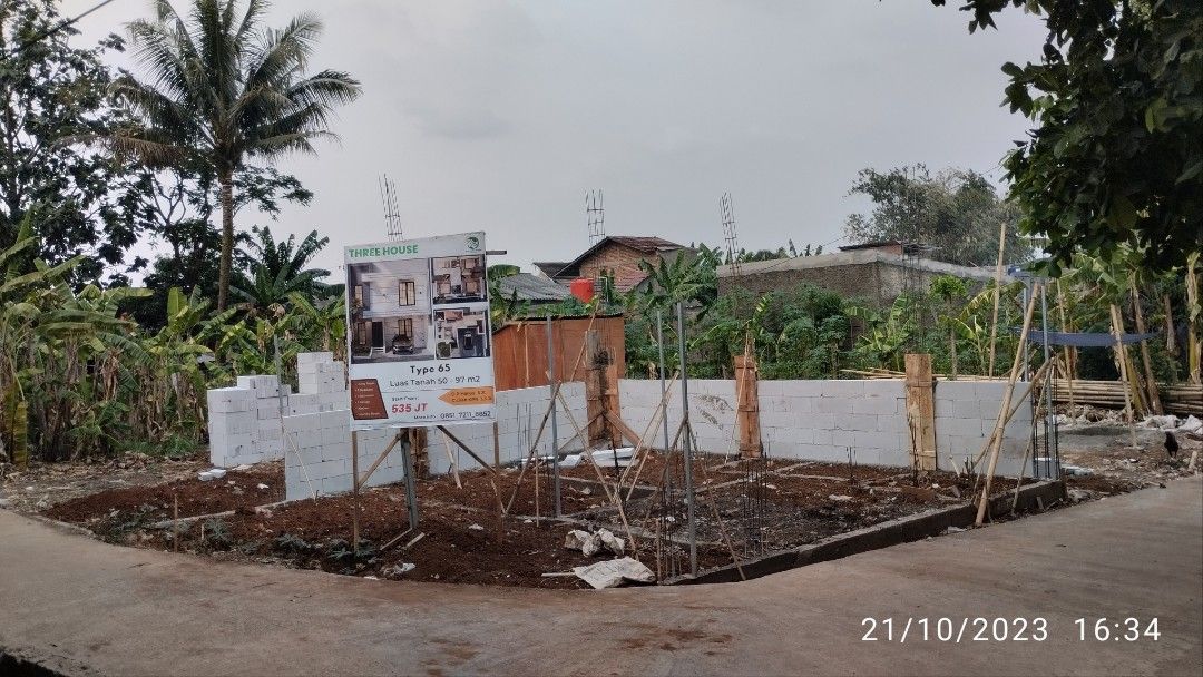 Rumah murah 2 lantai di kalimulya cilodong, Properti, Dijual di Carousell