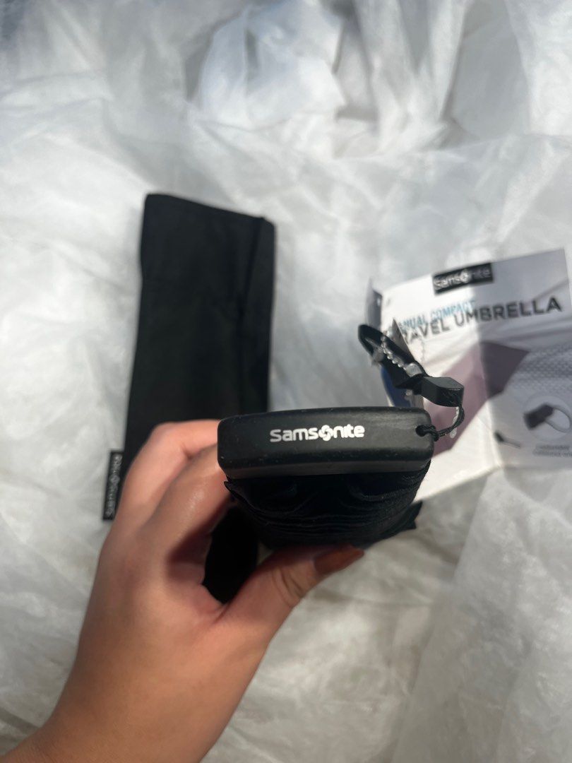 Samsonite Black Compact Travel Umbrella, Hobbies & Toys, Travel ...