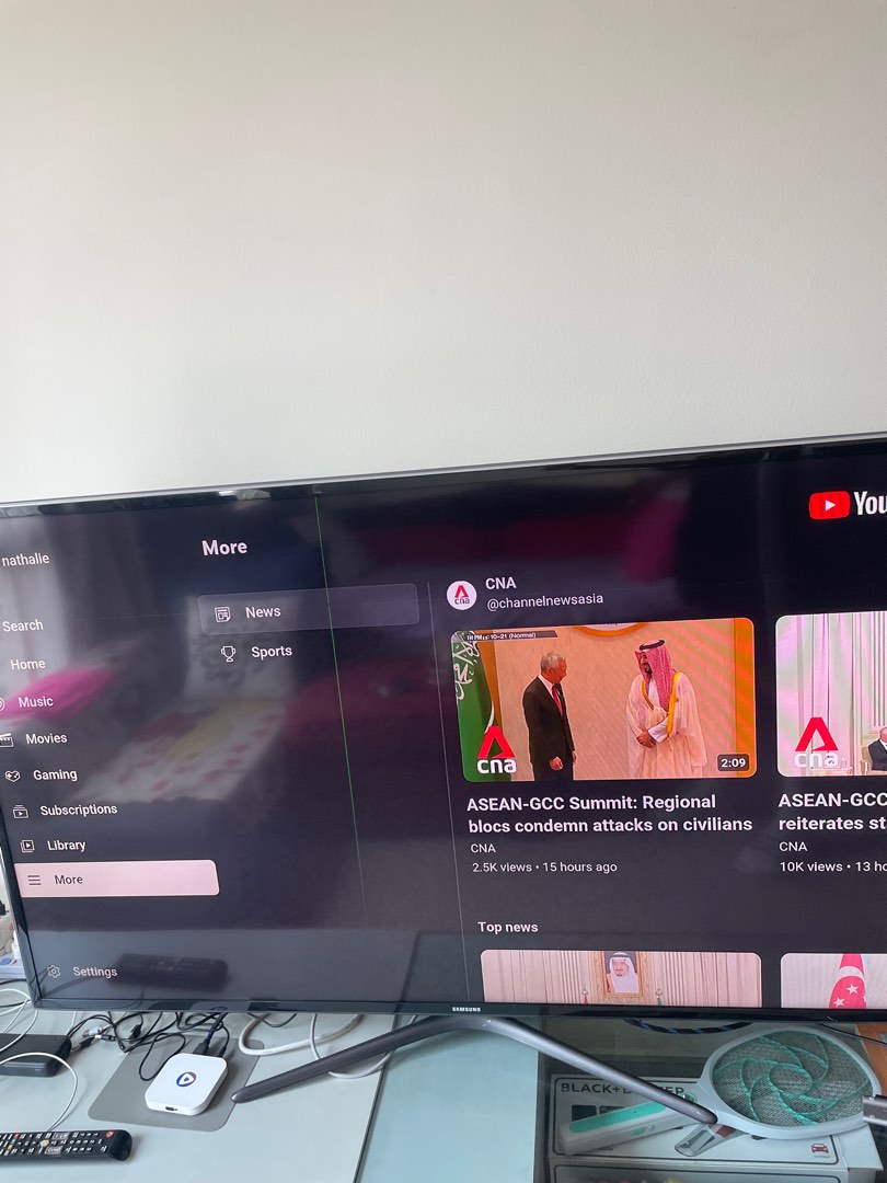 Samsung 60” inch LED Series 6 Smart TV, Model UA60F6300AM, TV & Home ...