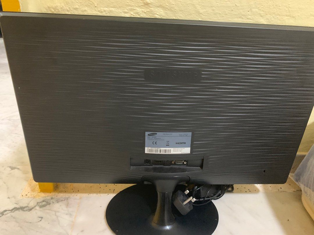 Samsung Monitor S24D300H, Computers & Tech, Parts & Accessories ...