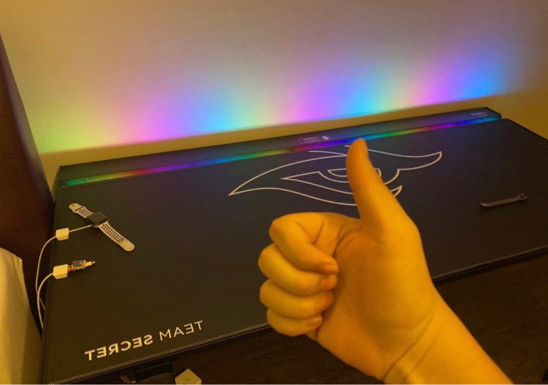 Secret lab magnus table, Furniture & Home Living, Furniture, Tables ...