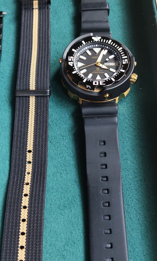 Seiko Tuna SRPA82k1, Luxury, Watches on Carousell