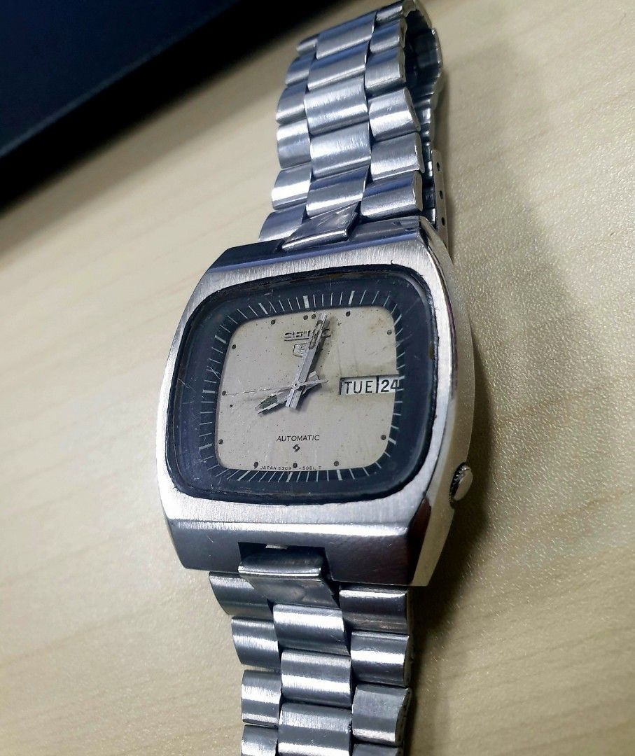 Seiko TV watch, Luxury, Watches on Carousell