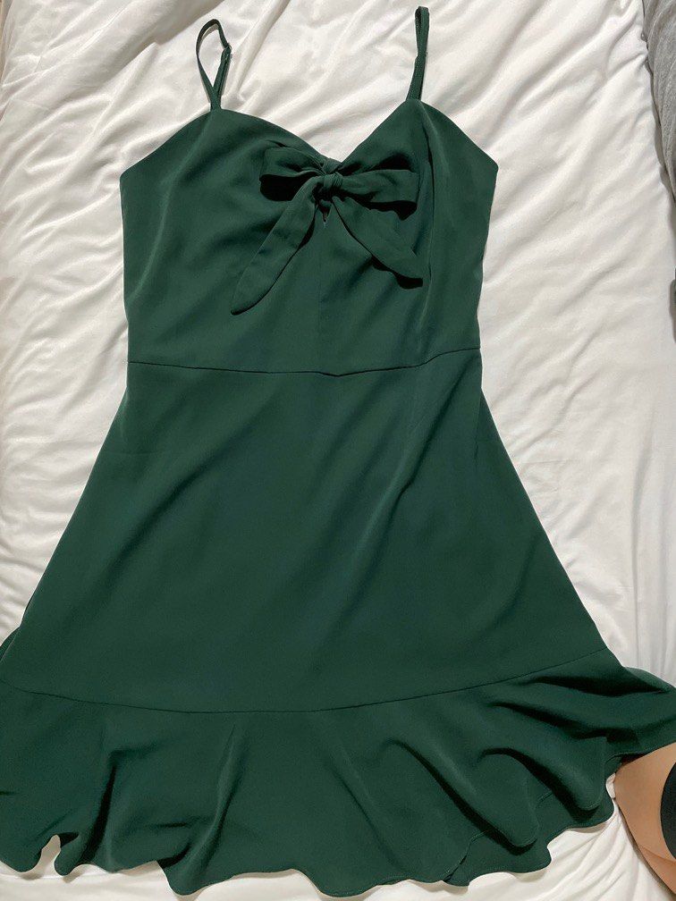 ShopSassyDream Castleton Green Layered Dress, Women's Fashion, Dresses ...