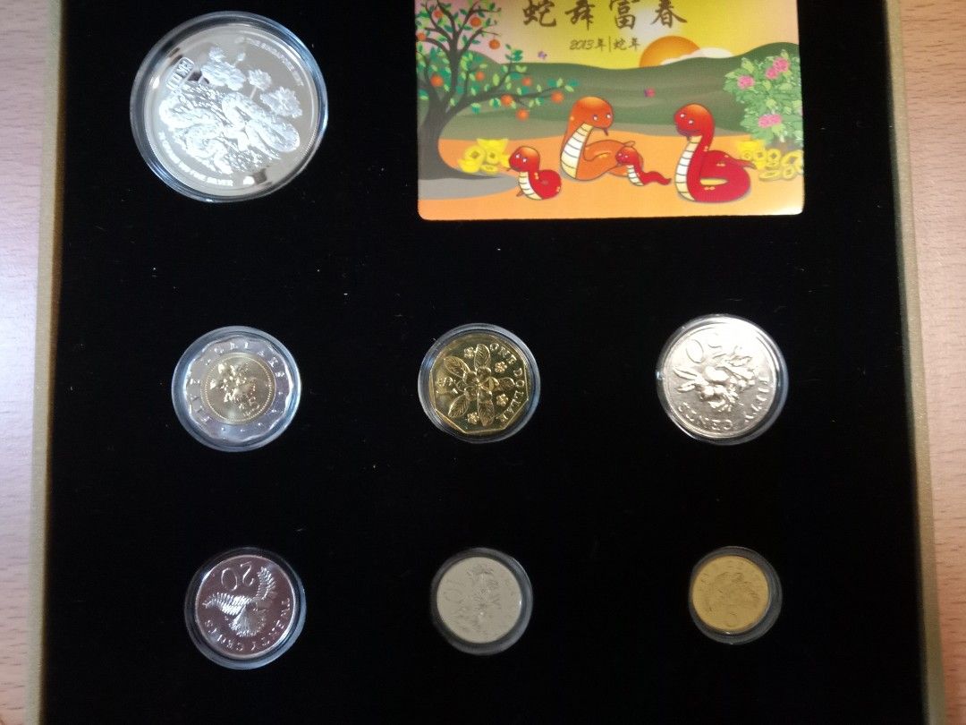Spore 2013 snake coin set, Hobbies & Toys, Memorabilia & Collectibles ...