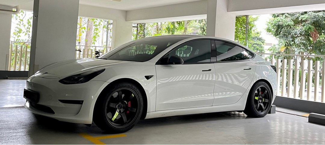 Tesla Original 18” inch rim Rays Volk Racing Te37 SL SAGA M-Spec with ...