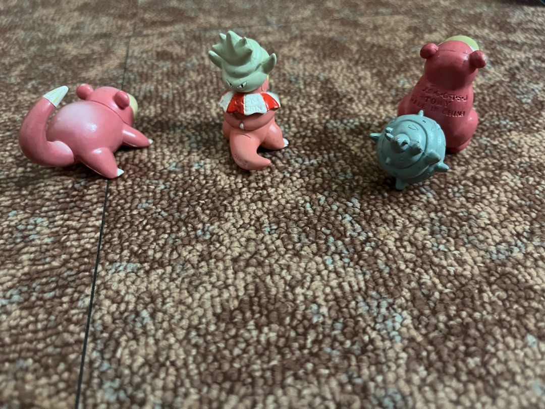 Tomy Replacement Pokemon figures Slowpoke Slowbro Slowking, Hobbies ...