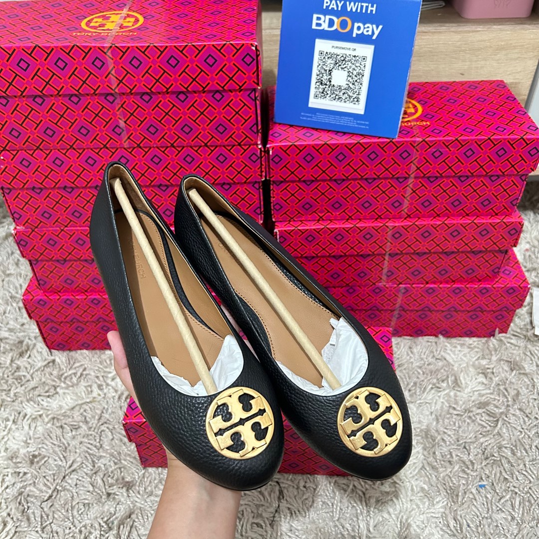 Tory burch perf black ballet flats US8.5, Women's Fashion, Footwear, Flats & Sandals on Carousell