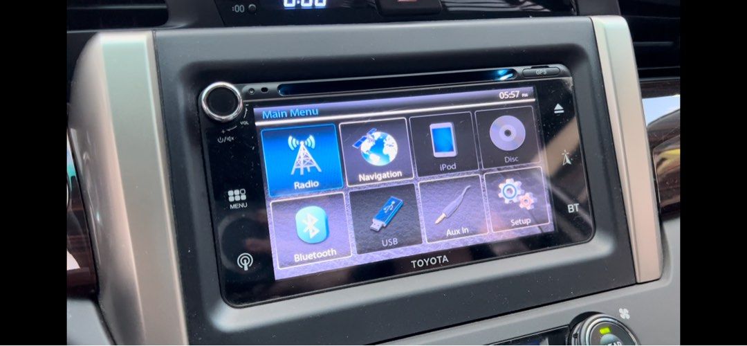Toyota Innova Head Unit from Year 2017 V with GPS, Car Parts ...