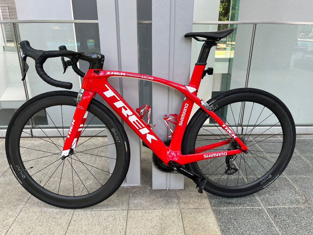 TREK MADONE Project One Race Shop Limited Team Issue DI2 Dura Ace, Sports Equipment, Bicycles ...